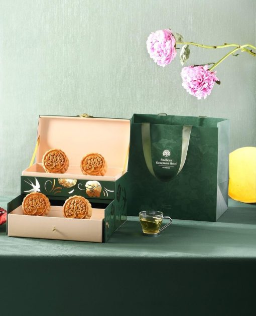 Where to Get Mooncakes for Mid-Autumn Festival 2025