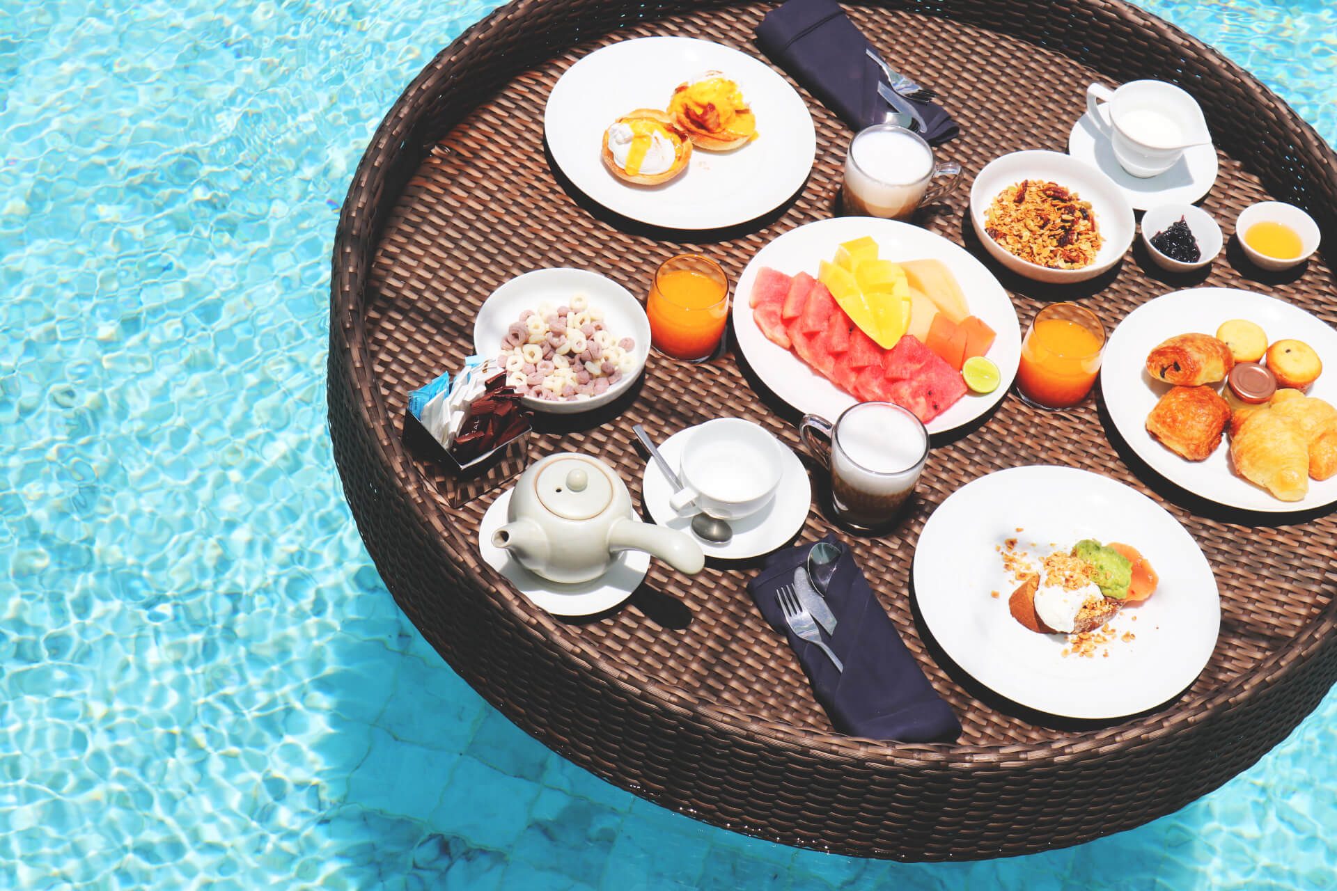 Hotel Clover Asoke's Floating Breakfast | The Beat Bangkok