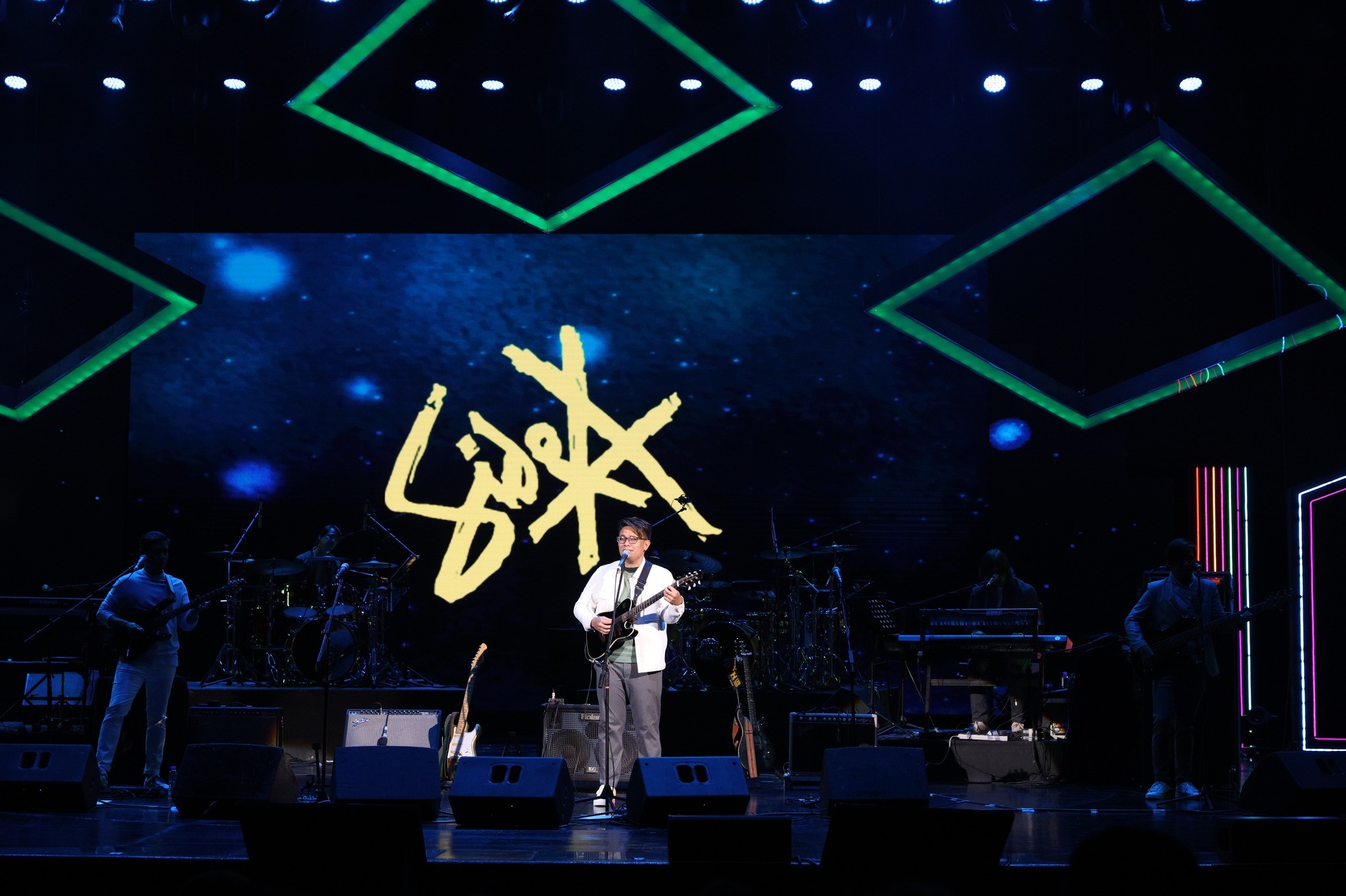 Side A at 12 Monkeys Music Hall and Pub | The Beat Manila