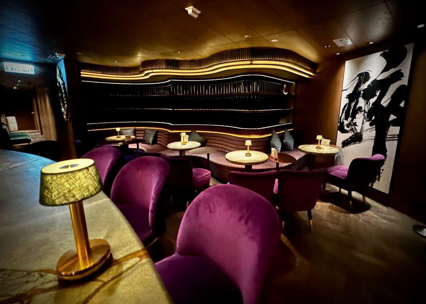 Nove: Dim Sum Lounge Concept Opens for Service in Central