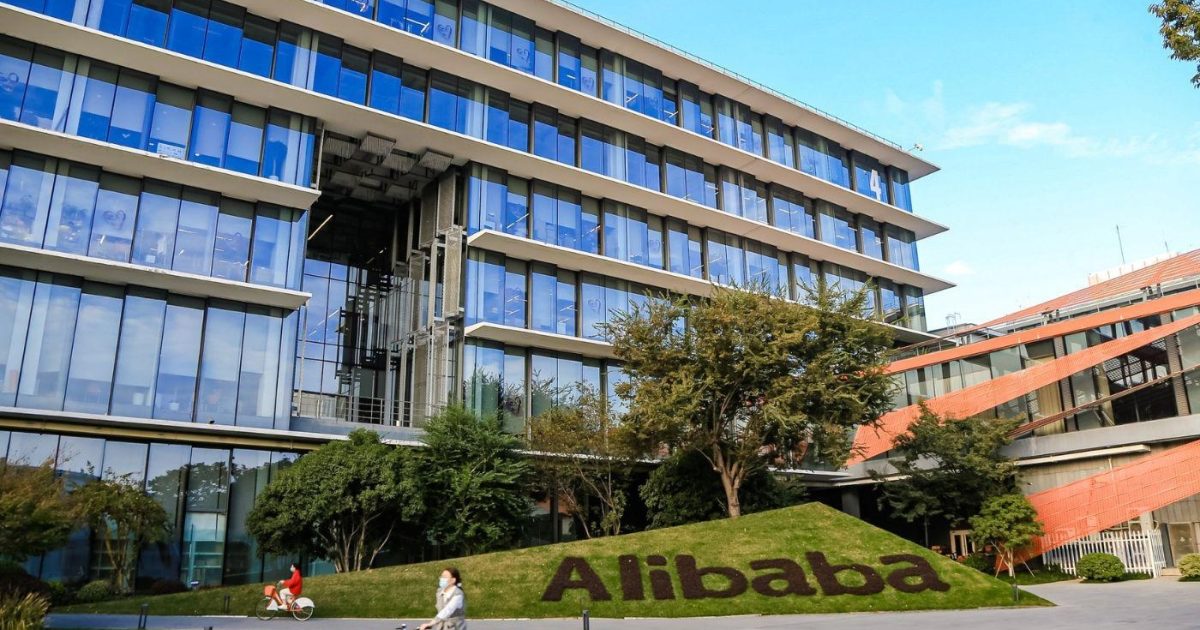 Alibaba Cloud Qwen-7B AI Models Rivaling Meta's Llama 2
