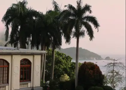 Experience Sips of Wakefield Wine at The Repulse Bay Arcade