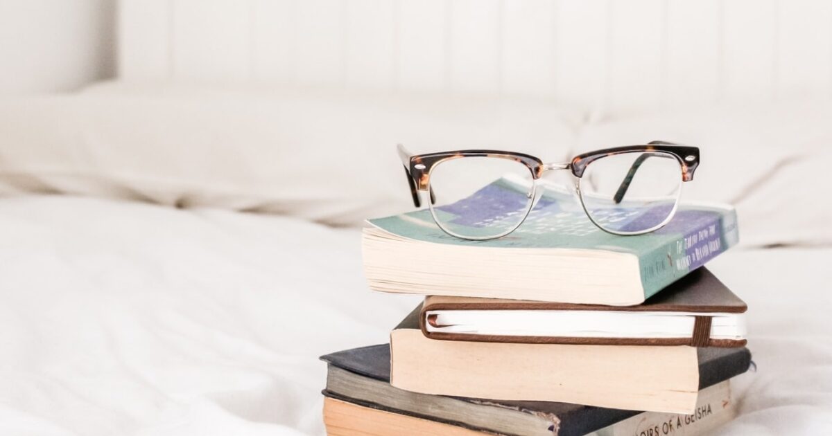 Fully Booked Opens ‘The First Look Club’ for Book Reviewers