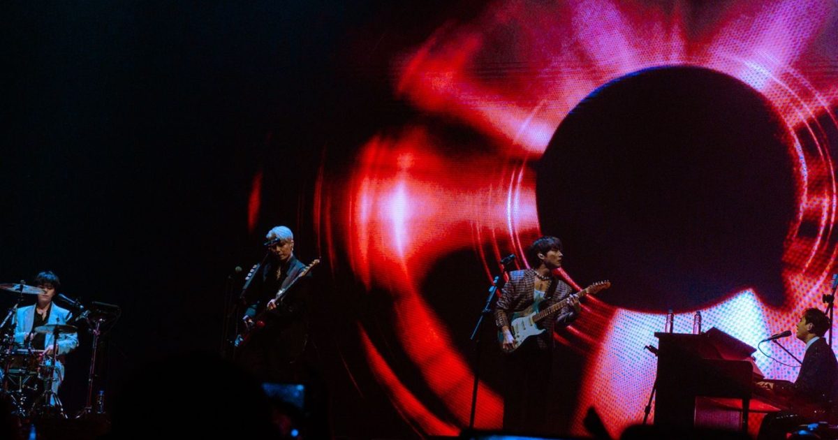 Manila Turns Red With The Rose’s ‘Dawn to Dusk’ Tour