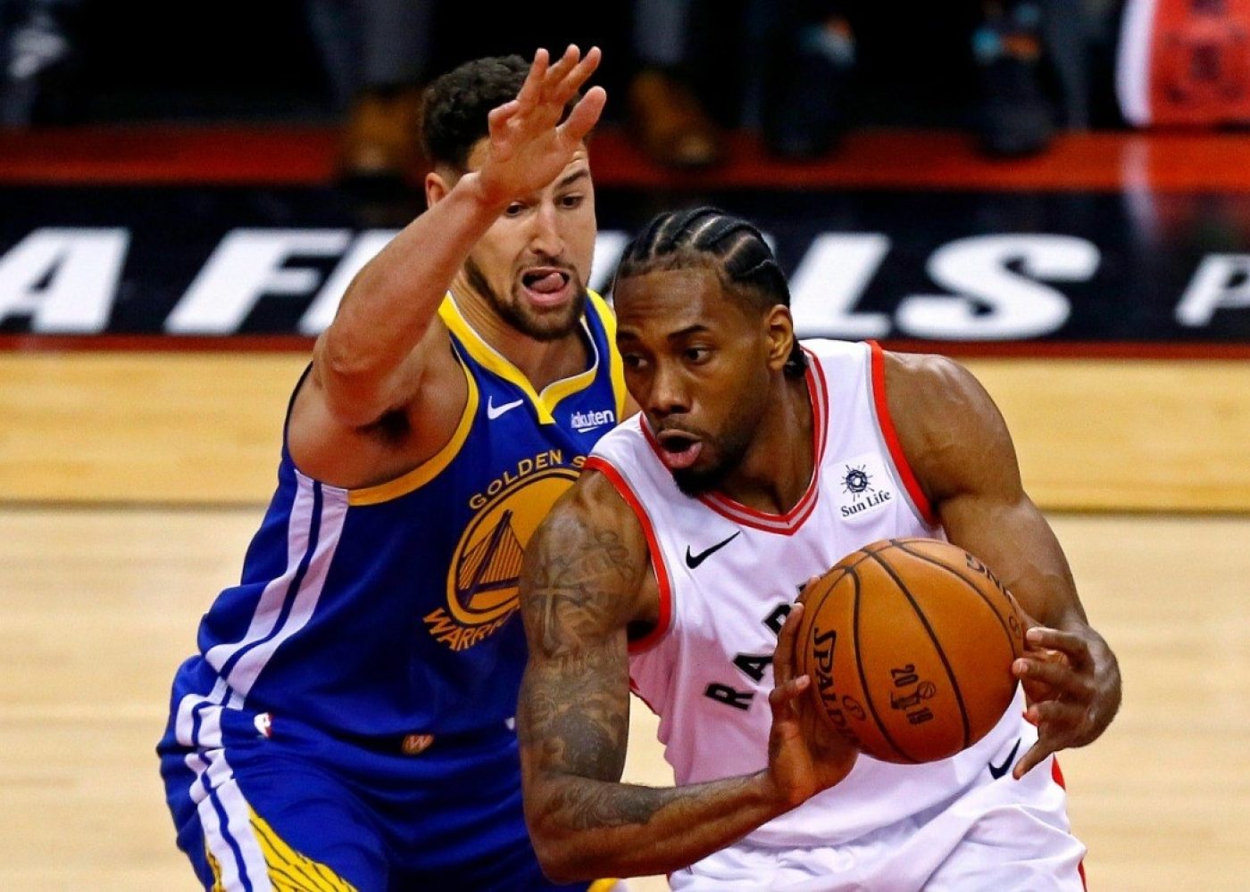 Shoot! Klay Thompson, Kevon Looney Will Visit Manila