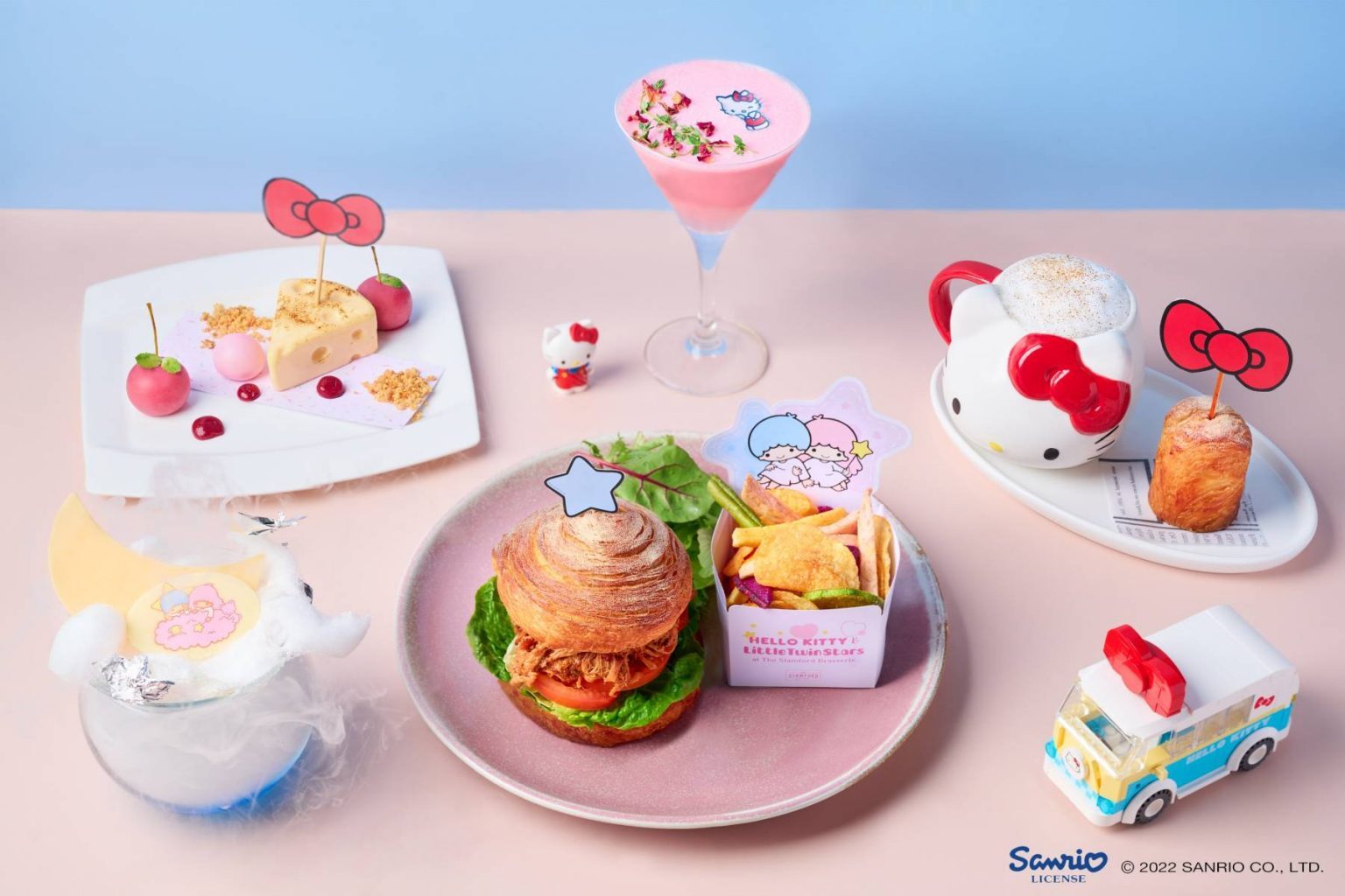 Hello Kitty Pop-Up Café to Open in SG on November 22