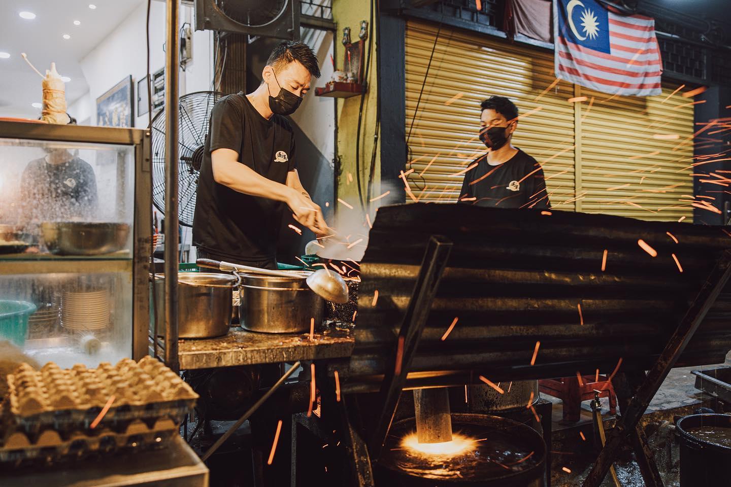 New Malaysian Food Court Arrives in Orchard Gateway